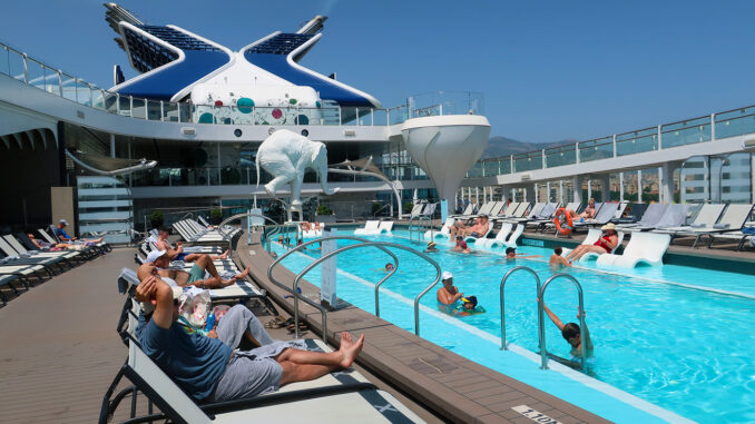 The Life Aquatic: Diving in to Celebrity’s Aqua Class | The Cruisington ...